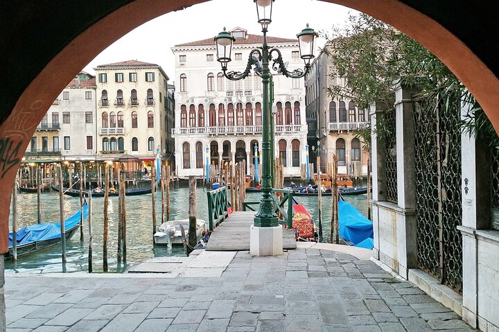 Venice Highlights & Hidden Gems: Guided Walking Tour - Venice Tours