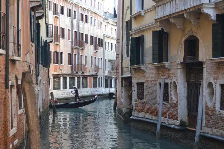 Discover the Best of Venice Tour with a Native Venetian Guide - Venice ...